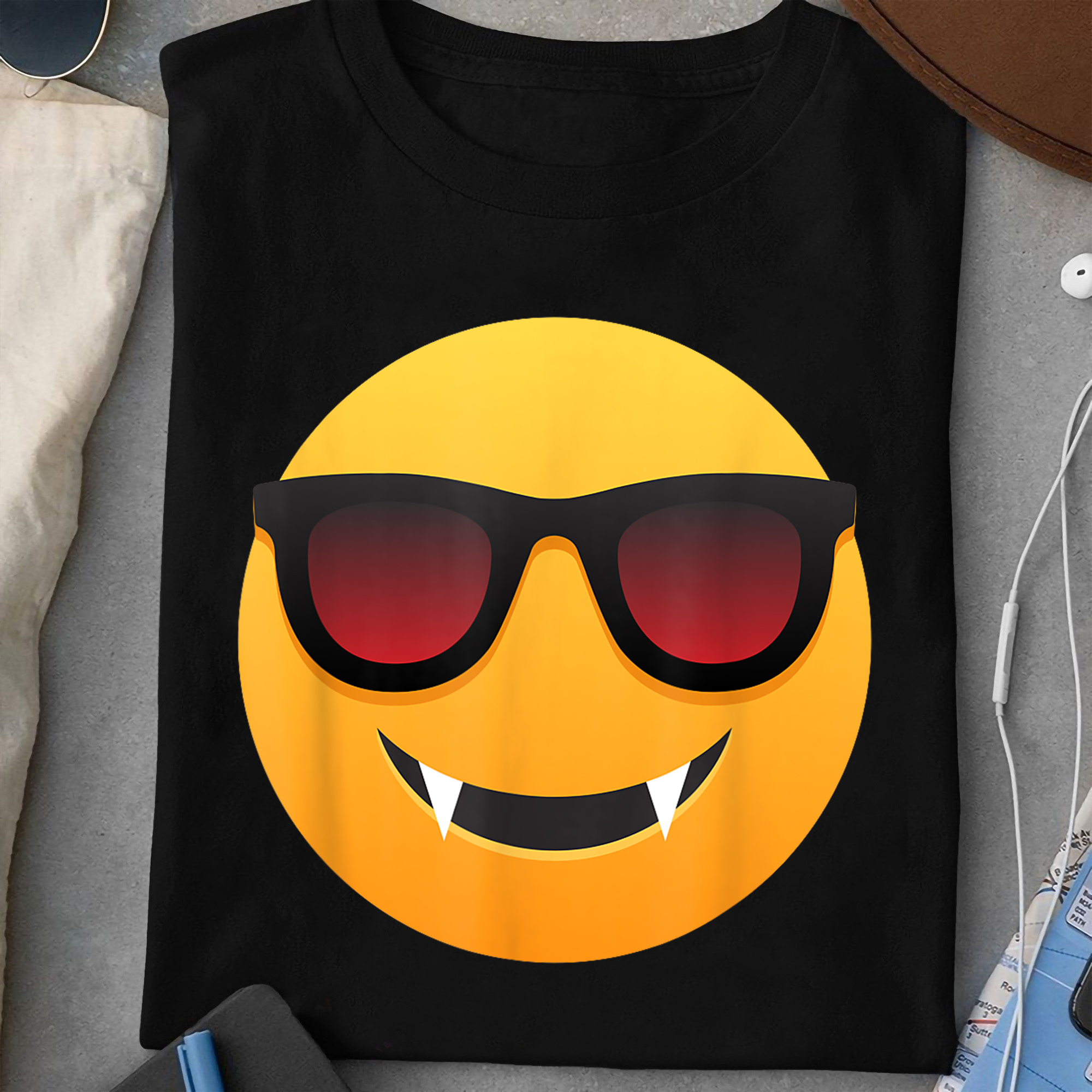 Funny Easy Vampire Face Emoticon